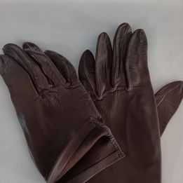 Luvas antigas de pelica para senhora Santa Clara E Castelo Viegas • OLX.pt