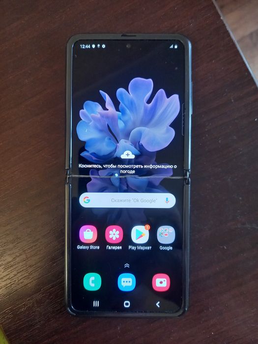 Samsung z flip 3 8/256: 4 500 грн. - Мобільні телефони / смартфони ...