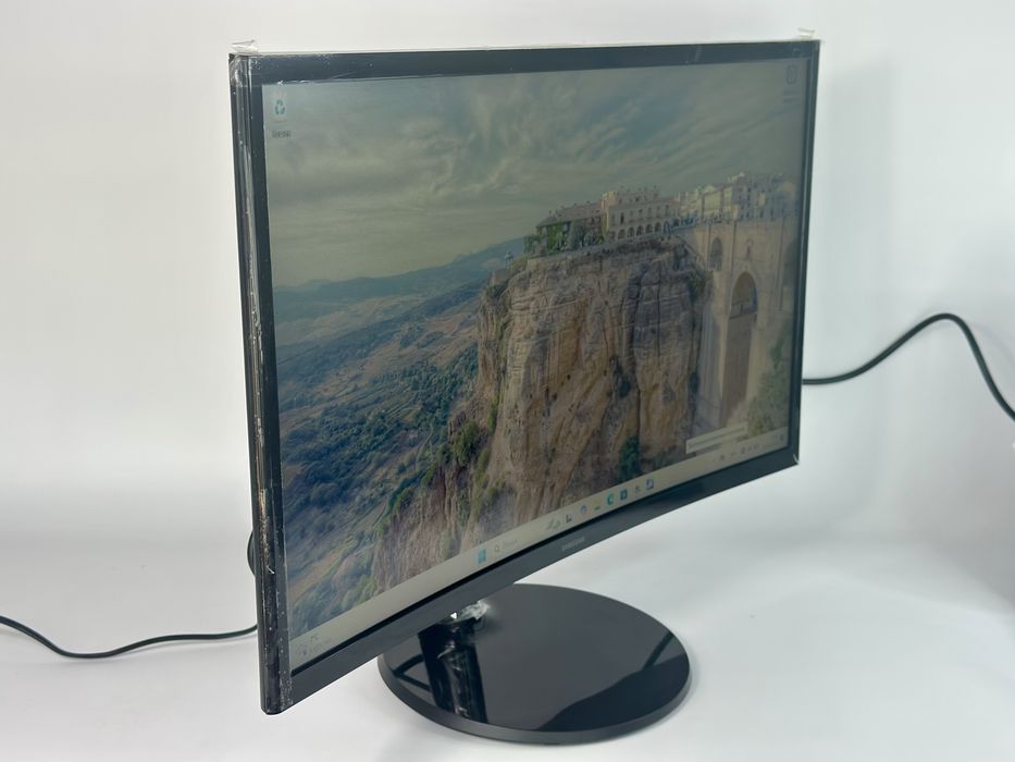 Монітор Samsung S24D360 (LS24D360GAIXCI): 3 000 грн. - Мониторы Киев на Olx