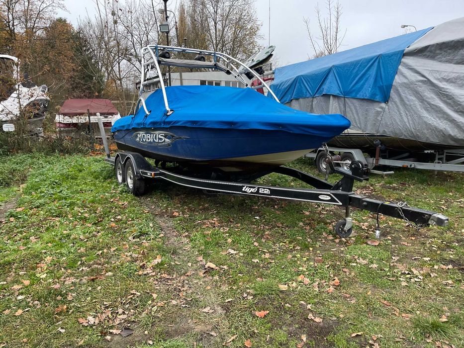 Łódz motorowa 2004 MOOMBA MOBIUS LSV motorówka do wake i nart wodnych ...