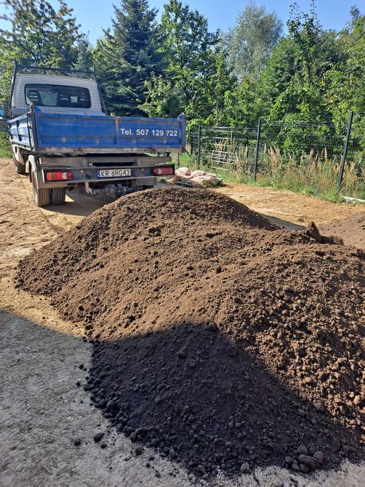 Ziemia ogrodowa siana, czarnoziem, humus, pod trawnik, pod warzywa ...
