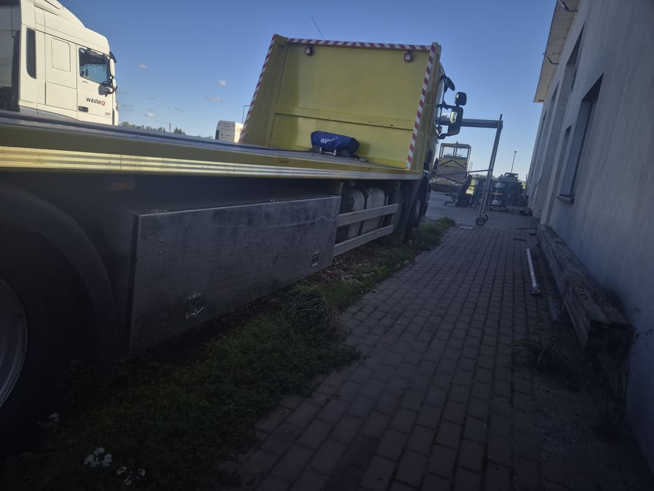 Scania p 2007r automat 16 t ładownosc 3 os skrętna klima Kawęczyn • OLX.pl