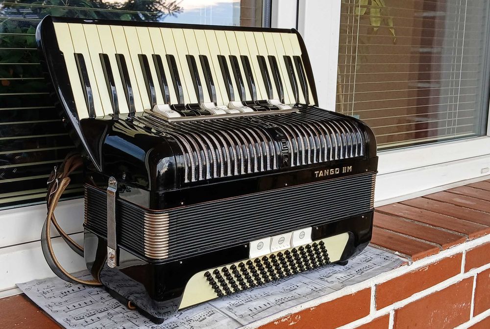 Akordeon HOHNER TANGO IIM 96 basów Białystok Piasta I • OLX.pl