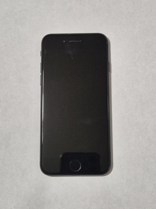 Telefon iphone 7 w bardzo dobrym stanie Warszawa Mokotów • OLX.pl