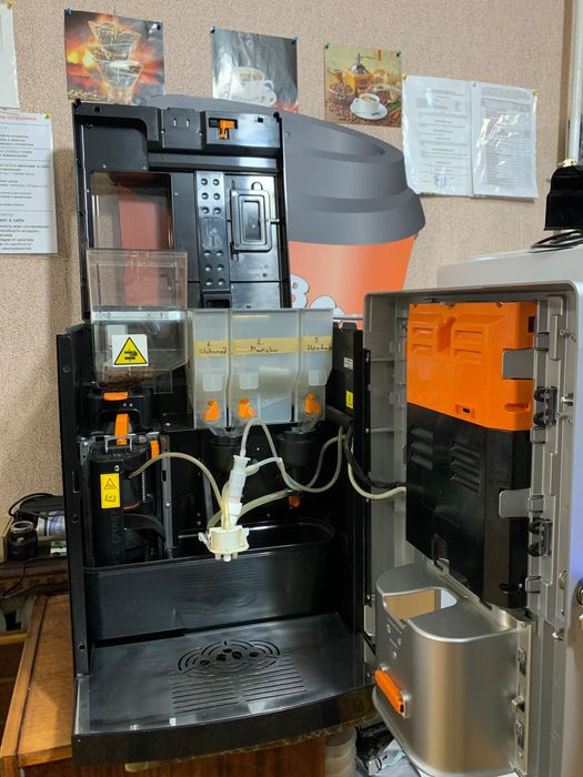 Кавомашина Rheavendors La Rhea grande Premium V+: 150 000 грн ...