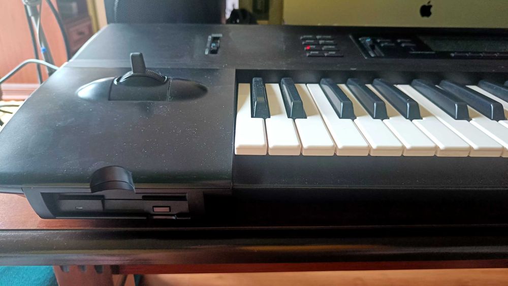 KORG 01W/FD Genialny wciąż w rozl moduł moog - perfect stan Bydgoszcz ...