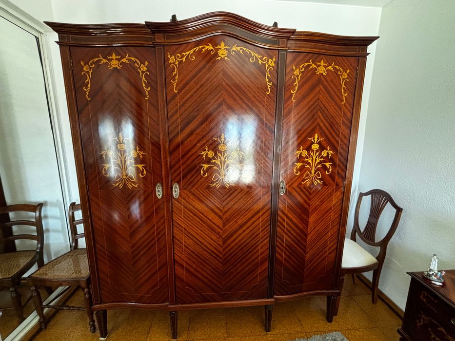 Mobília Quarto Dona Maria Marvila • OLX Portugal