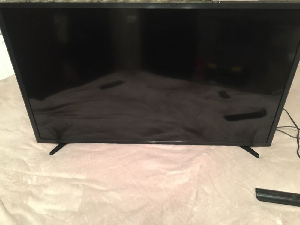 Телевізор samsung 40 діагональ FUL HD: 2 000 грн. - Телевізори Київ на Olx
