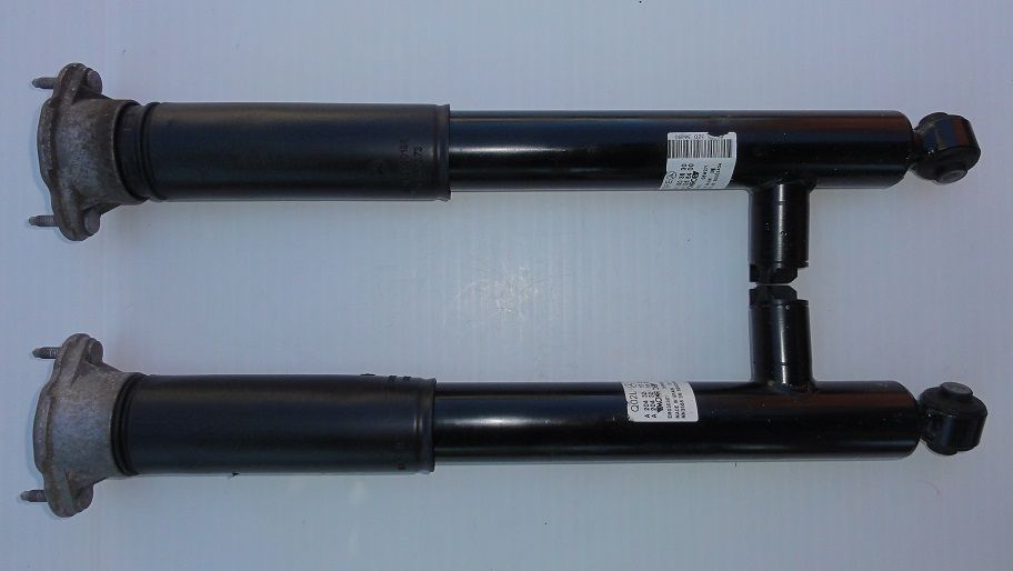 Mercedes W204 amortyzator tylny gwarancja 6 miesięcy ! Przeźmierowo ...