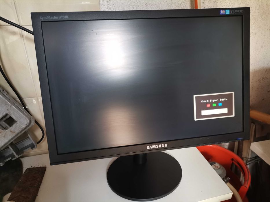 Monitor Samsung B1940W São Domingos de Rana • OLX.pt