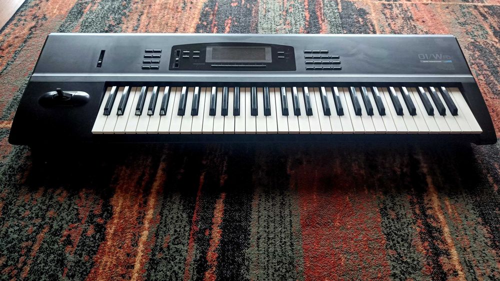KORG 01W/FD Genialny wciąż w rozl moduł moog - perfect stan Bydgoszcz ...
