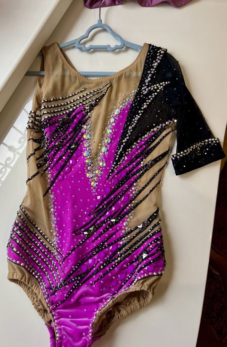 Купальник для художественной гимнастики 7 000 грн Одяг для дівчаток Горянівське на Olx
