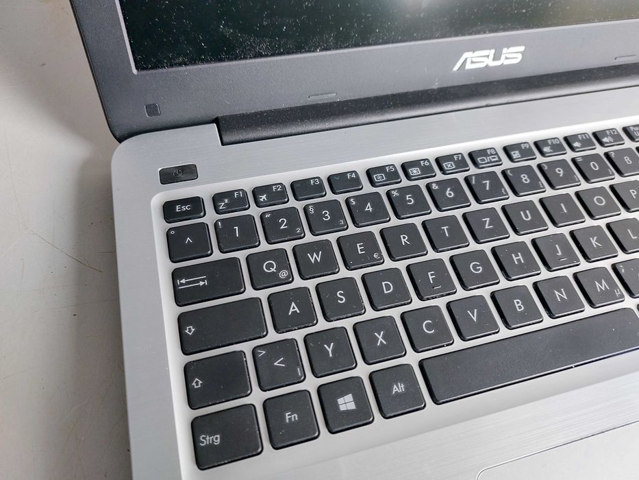 Asus f556u laptop Iwiny • OLX.pl