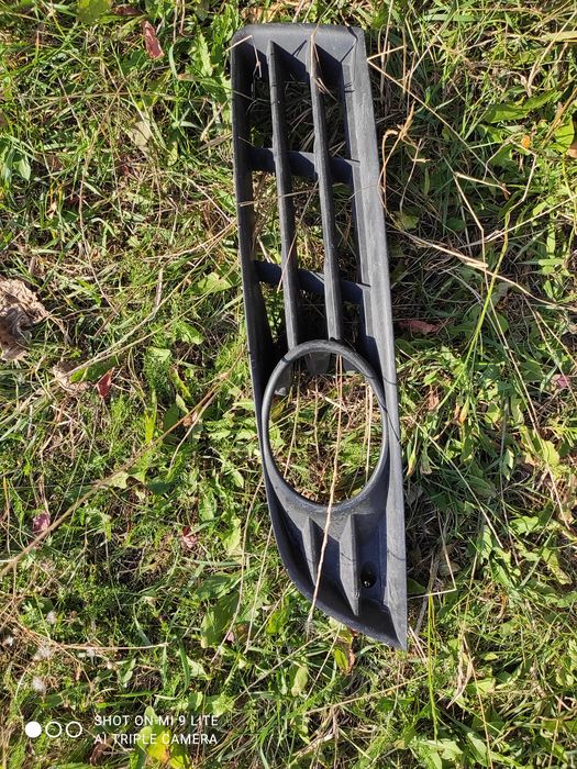 Kratka halogenu zderzaka przedniego Volkswagen Passat B6 Lewa Oryginał Radom • OLX.pl