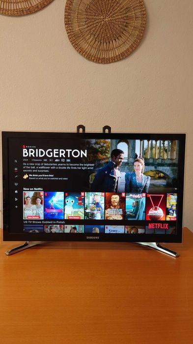 Smart tv Samsung 22 cale Full HD 100Hz UE22H5600 YouTube + Netflix ...