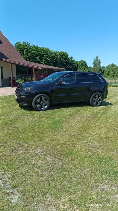 Jeep Grand Cherokee SRT. Red Vapor Edition z gazem. Tanie podróżowanie ...
