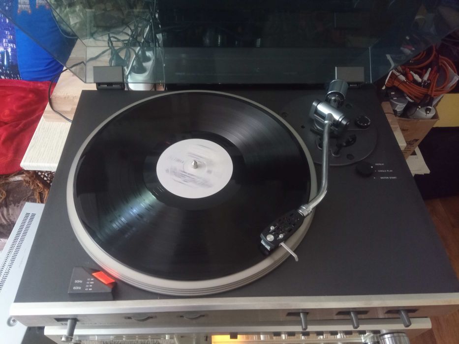 Cassiver ITT HIFI 8051 та програвач вінілу ITT HIFI 8012: 8 600 грн ...