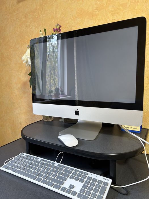 Продам Apple монитор: 5 500 грн. - Монітори Черкаси на Olx