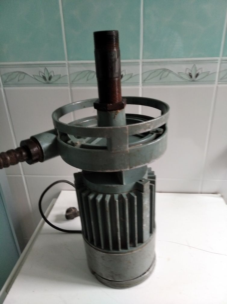 Насос для подачи воды поверхностный вертикальный: 3 150 грн. - Сад ...
