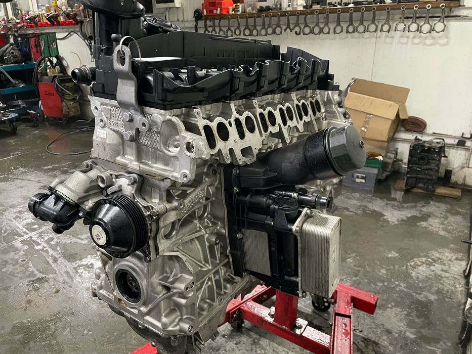 Silnik BMW N57D30C Części Wał Korbowy Blok Głowica Tłoki z korbą ...