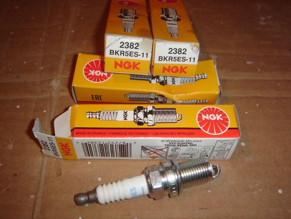 Продам подшипники опорные SNR 25901 для KIA Ceed\Elantra HD\I30: 230 ...