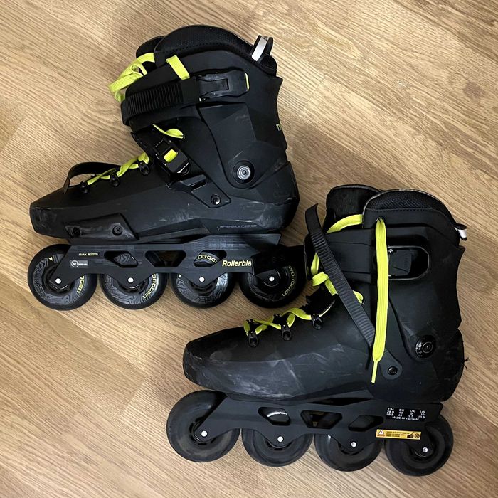 Роликові ковзани Rollerblade Twister XT 43-44: 5 000 грн. - Роликові ...