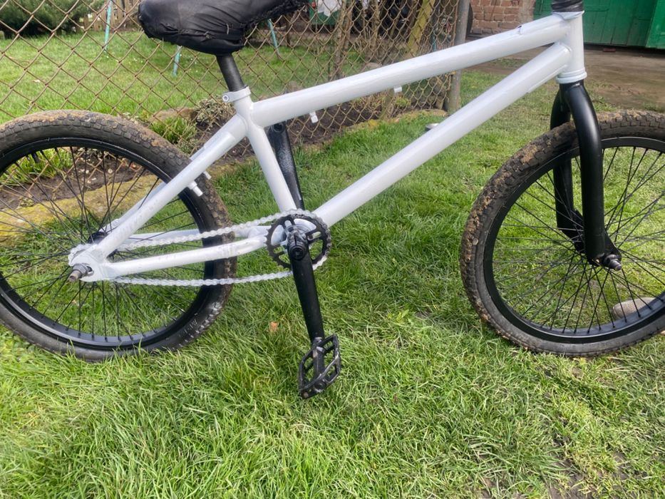 Продам велосипед bmx: 1 999 грн. - Велосипеди Мостиська на Olx