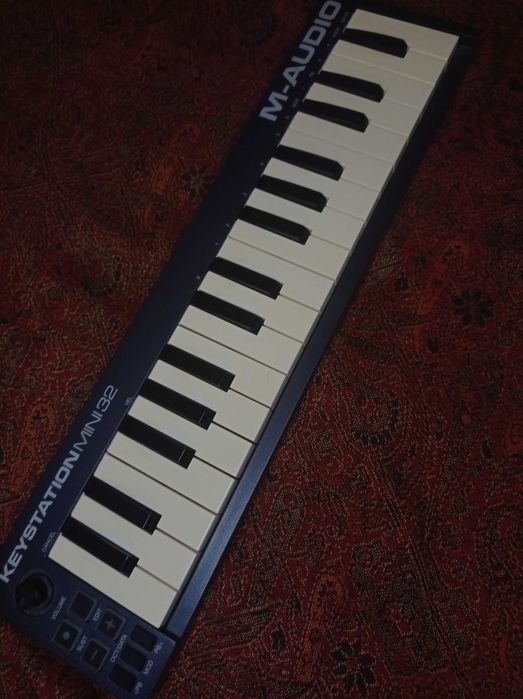 Teclado USB Midi M-Audio - Keystation 32 mini Leiria, Pousos, Barreira ...