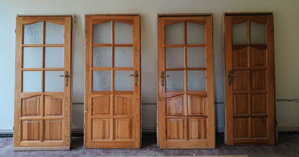 Drzwi drewniane sosnowe + futryna 80;90;100 Wolsztyn • OLX.pl