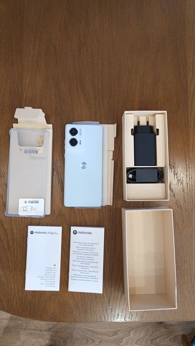 Motorola edge 50 fusion !!! Telefon nowy , jeszcze nie uruchomiony ...