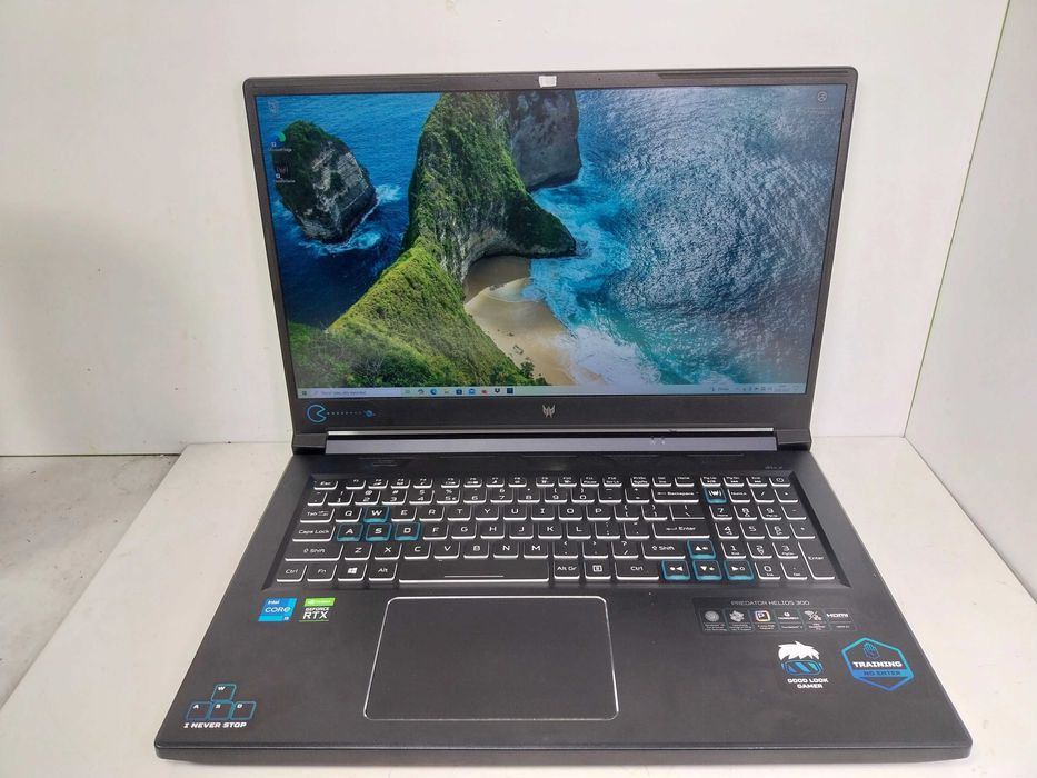 Laptop Predator Helios 300 17.3" I5-11400H 16GB RAM 1500GB SSD Gliwice ...