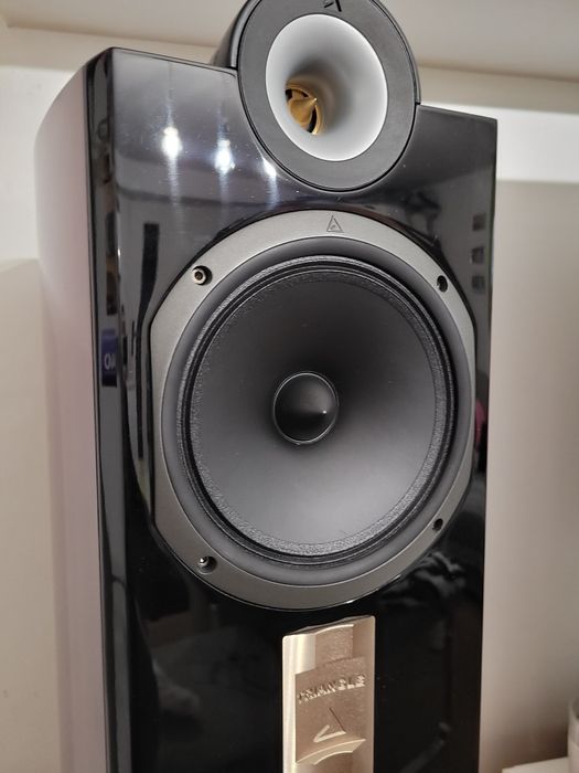 Kolumny Triangle Genese Lyrr Piotrowice • OLX.pl