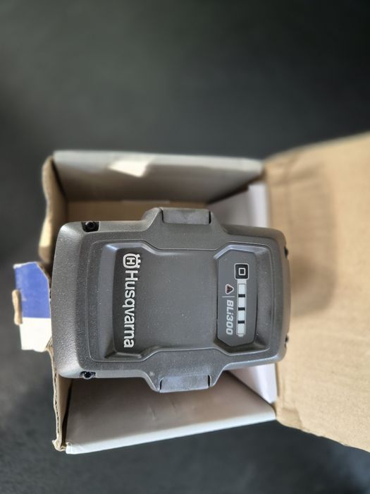 Akumulator Bateria Li-Ion HUSQVARNA BLi 300 9,4 Ah 337Wh ORYGINAŁ NOWA ...