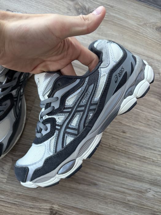 Asics Gel-nyc асикс кроссовки оригинальные 42-43: 3 000 грн. - Кросівки для міста Київ на Olx