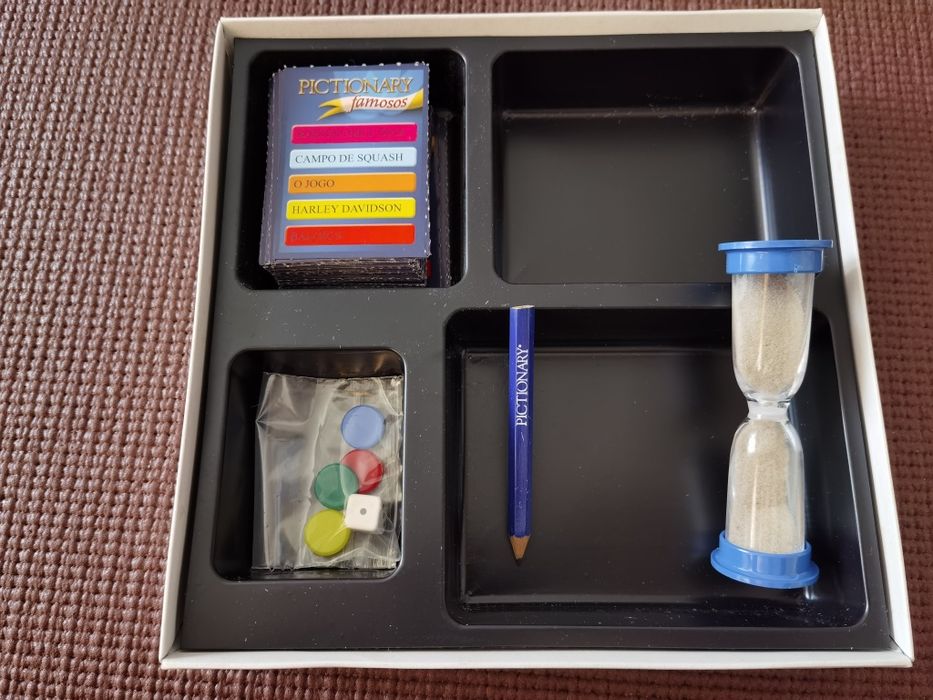 Pictionary Famosos (edição colecionavel jornal 24 horas 2004) Alverca ...