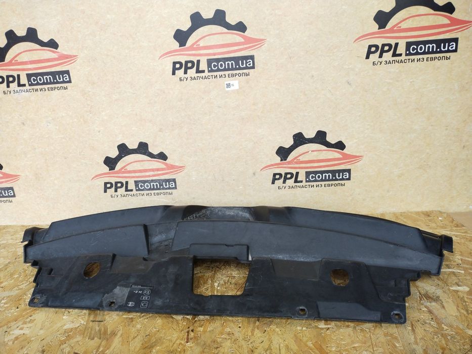 Renault Trafic 2014-2020 решетка радиатора 623108673R: 70 $ - Решітка ...