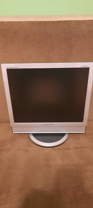 Samsung 741MP LCD 17" monitor TV - retro gry Amiga Commodore Atari ...