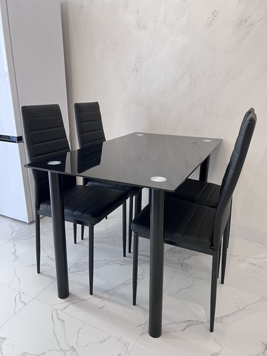 Комплект для кухни ПОЛЬША: стол и 4 стулья новый НАЛИЧИЕ: 5 949 грн ...