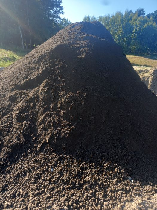 Przesiewana ziemia czarna humus ogrodowa pod trawnik do ogrodu Pszczyna ...