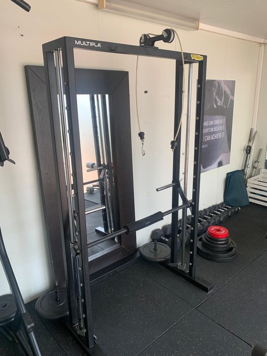 Multipower Smith Machine Technogym Carcavelos E Parede • OLX.pt