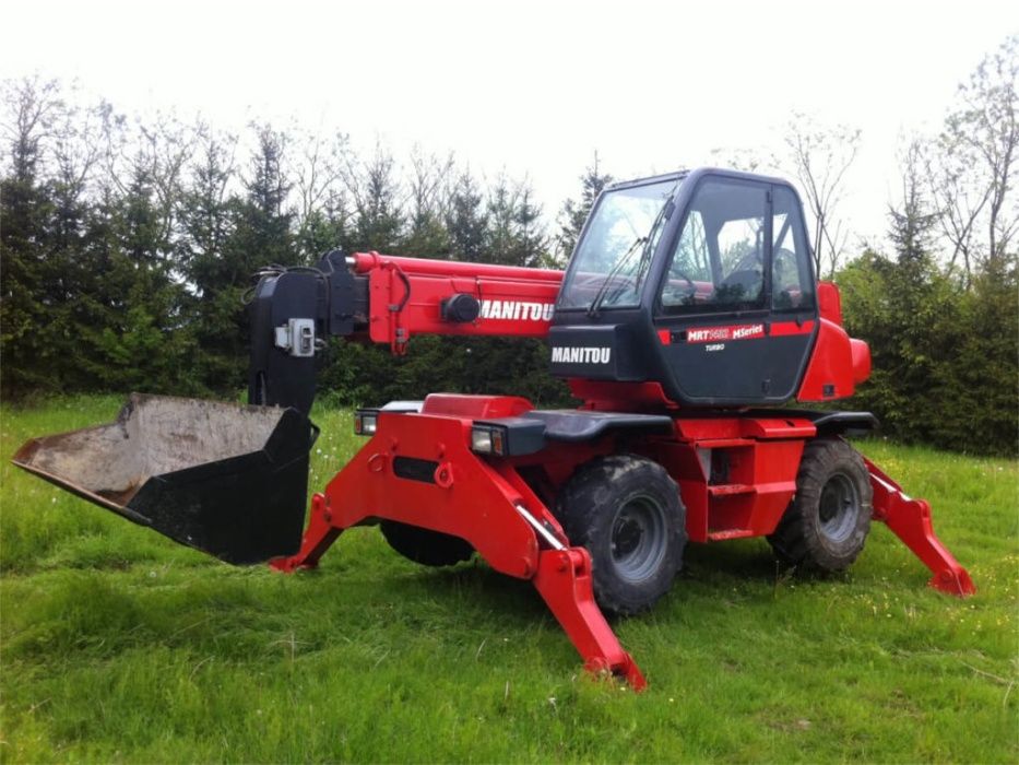 Rozładunki, załadunki ładowarką obrotową MANITOU JCB DIECI MERLO CAT ...