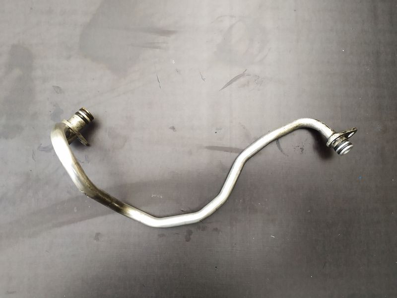 Rura wąż olejowy turbiny Mercedes m 157 m 278 Amg Lubin • OLX.pl