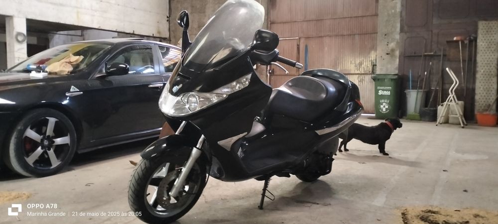 PIAGGIO X8 250 ie Marinha Grande • OLX.pt