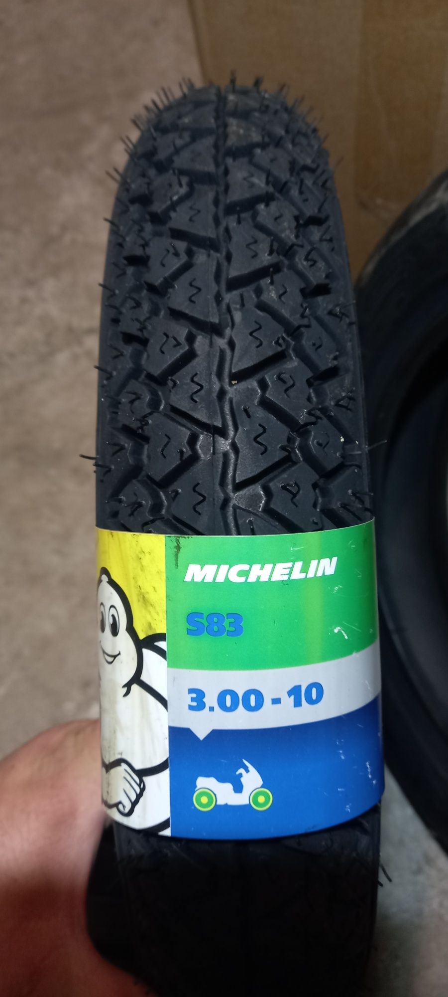 Шина мотошина покрышка колесо скат скутер Michelin 90x90x10, 3.00 - 10: ...