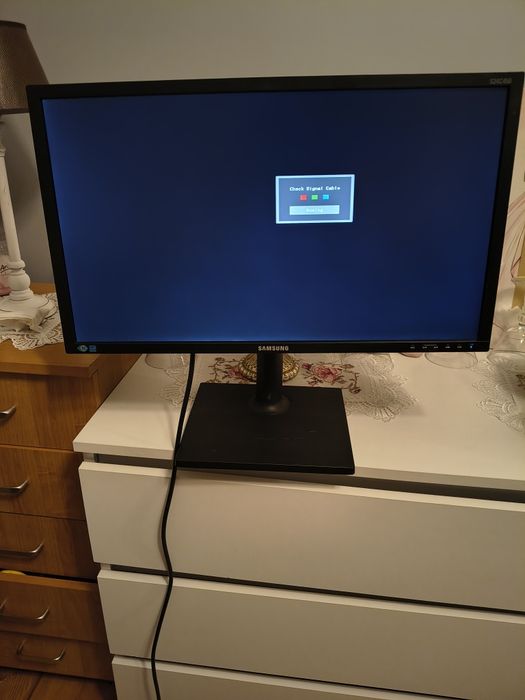 MONITOR 24” Samsung S24C450B Otrzep • OLX.pl