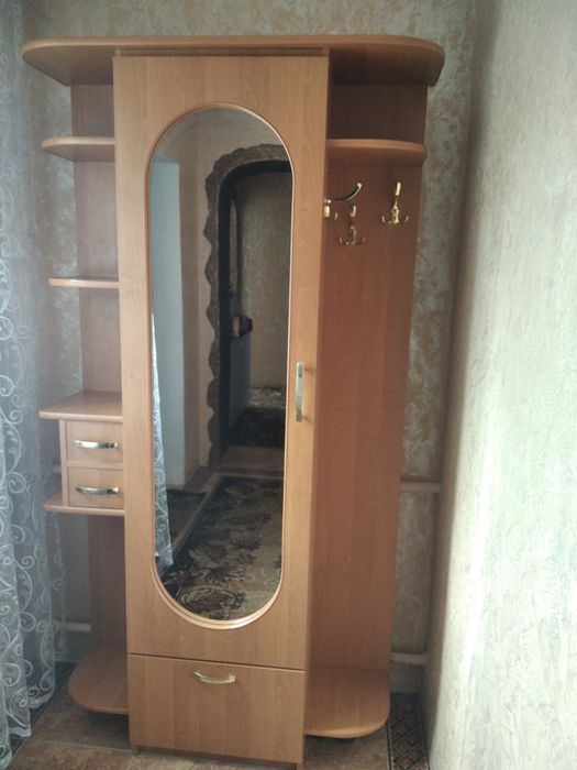 Вмістка Шафа у прихожу 4 500 грн Меблі для передпокою Вінниця на Olx