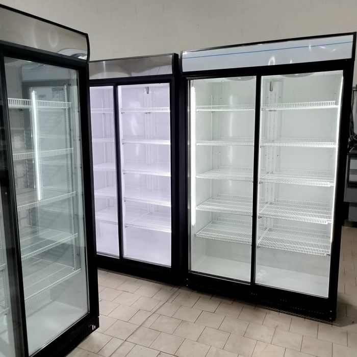 Холодильна шафа-вітрина "Ice Stream Extra Large" корисний об'єм 1510 л ...