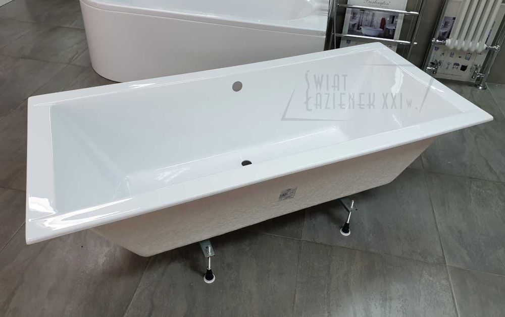 Ванни в Асортименті від 120 - 190 см, Акрилові: Besco PMD Piramida: 130 € - Сантехніка Івано ...