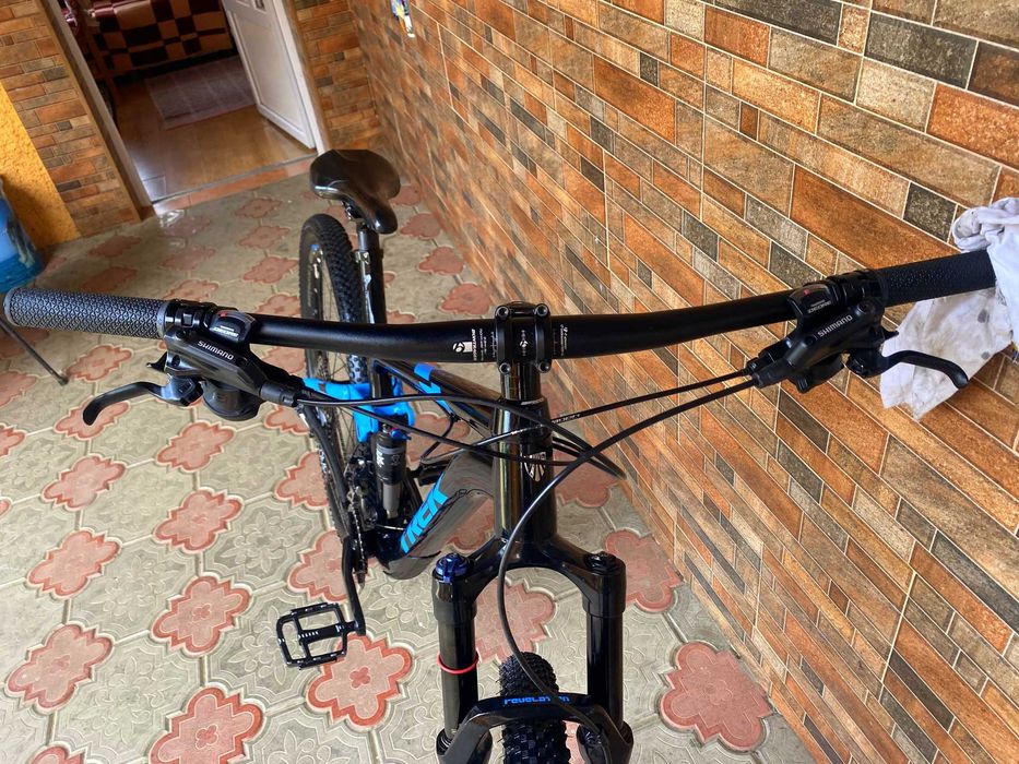 TREK Fuel EX7 29"L" Shimano DEORE SLX, ROCK SHOX, FOX Воздух Germany ...