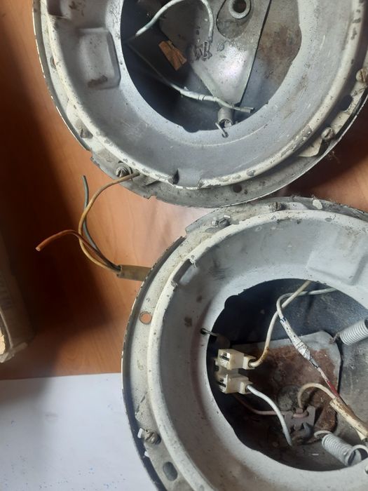 Горшки корпуси корпуса ободки цоколі фар для ВАЗ 2101 Нива 2121: 150 грн. - Передние фары ...